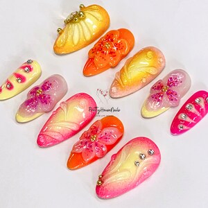 Custom Colorful Flower Nail Set, Sunset Tropical Flower Press on Nails ...