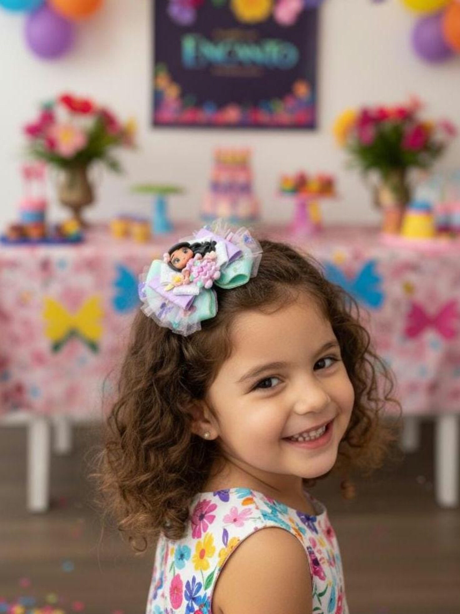 Lazo Isabella Encanto: Pinza Para El Cabello De Niña Hecha a Mano - Etsy