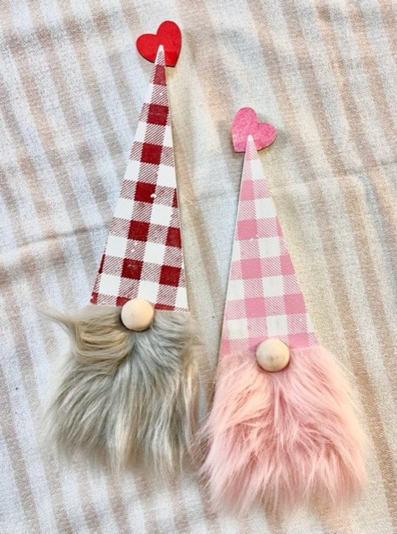 DIY Valentine Gnome Kit, Wood Gnomes to DIY, Valentine's Day Gnomes - Etsy