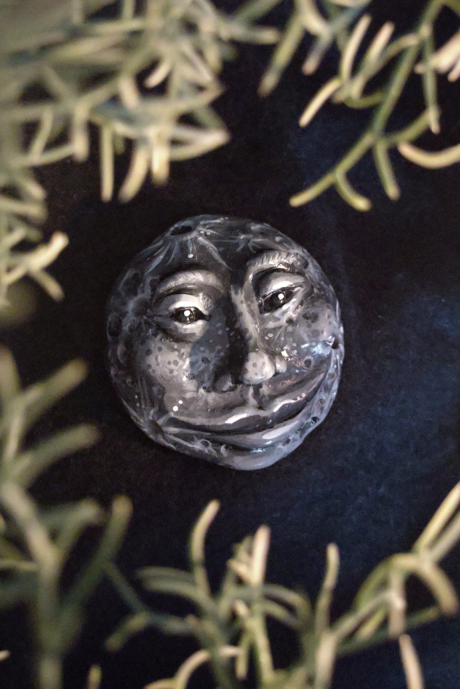 Full Moon Face Wall Decor, Grey Man in the Moon Hanging Sculpture ...