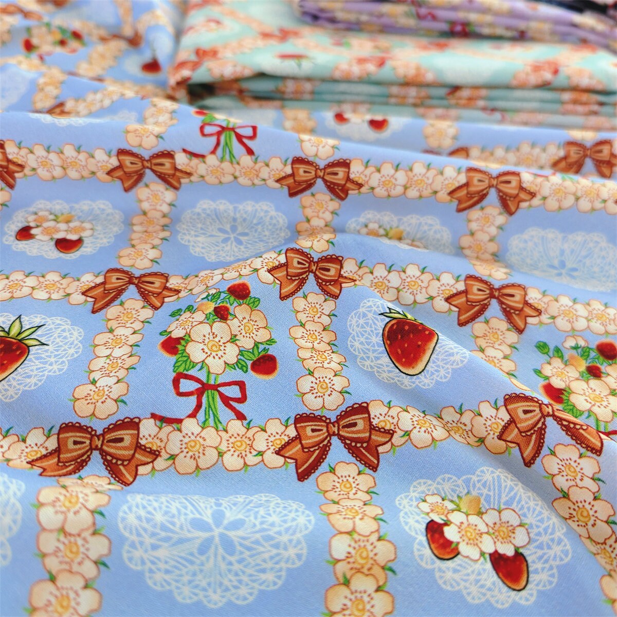 Strawberry Fabric Strawberry Flowers Fabric Thin Poplin Cotton Fabric ...