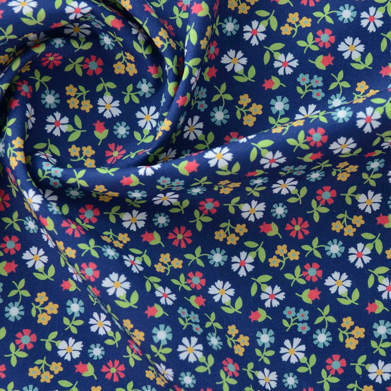 Small Print Fabric, Tiny Floral Fabric, Flower Cotton Fabric, Quilting ...