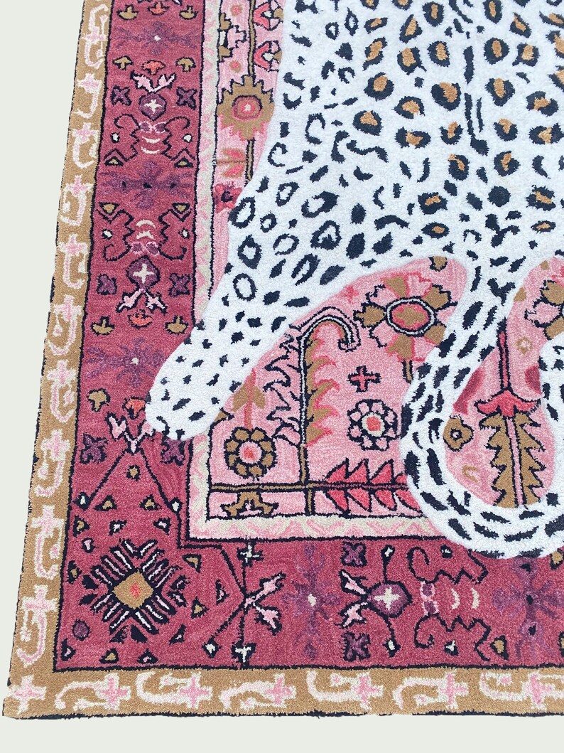 Hand Tufted Pink Purple Octivia Leopard Area Rug Wool Area Rug White ...