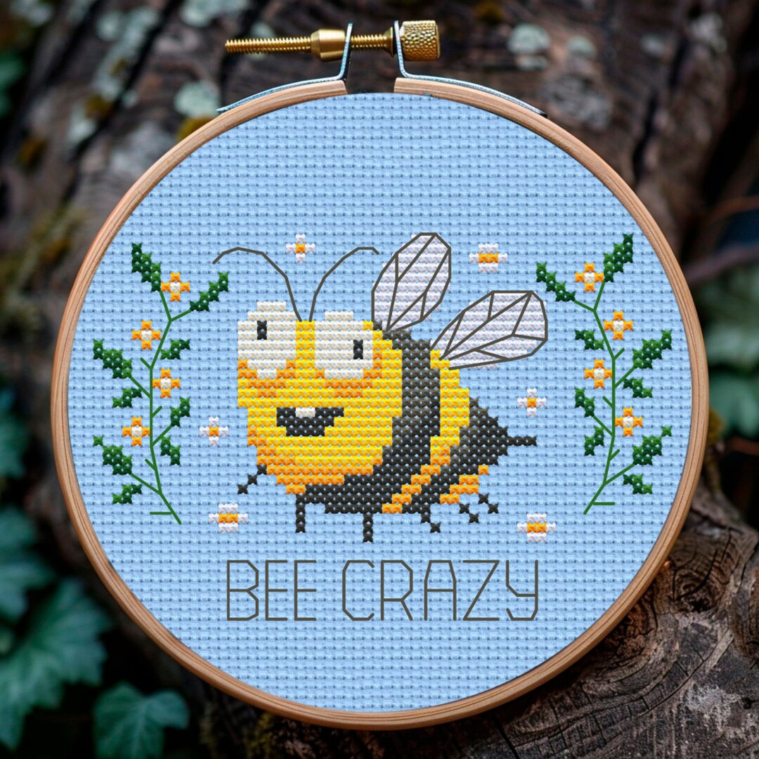 Funny Bee Cross Stitch Pattern PDF — Floral Needlepoint, Mini Summer ...
