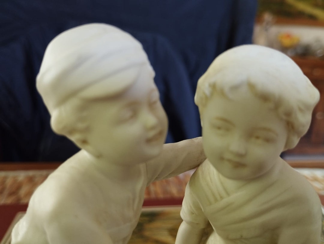 Début WILLIAM GOEBEL groupe de figurines en porcelaine biscuit allemand ...