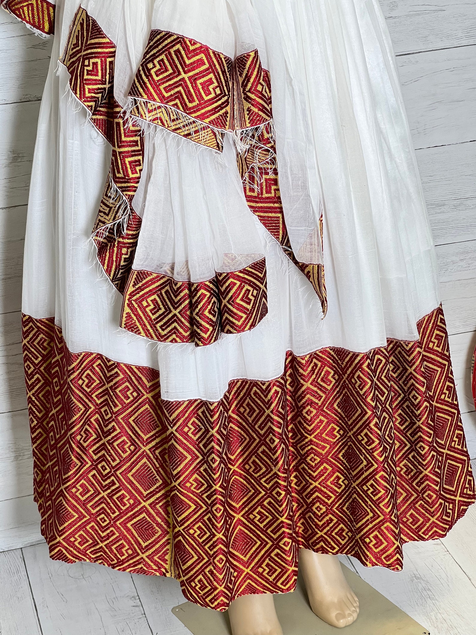 Golden Burgundy Ethiopian Traditional Dress|eritrean Dress|habesha ...