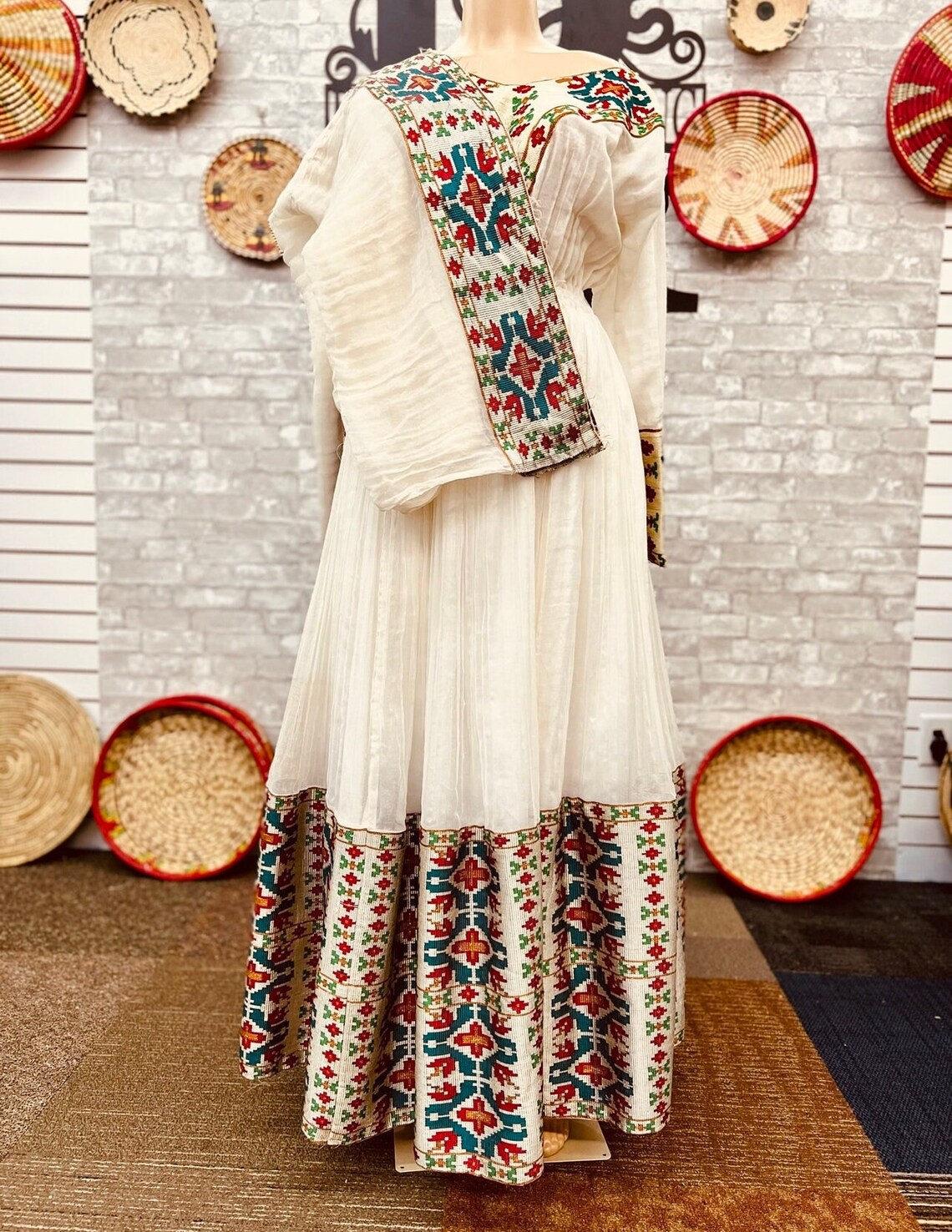 Ethiopian Traditional Dress|eritrean Dress|habesha Kemis|zuria|habesha ...