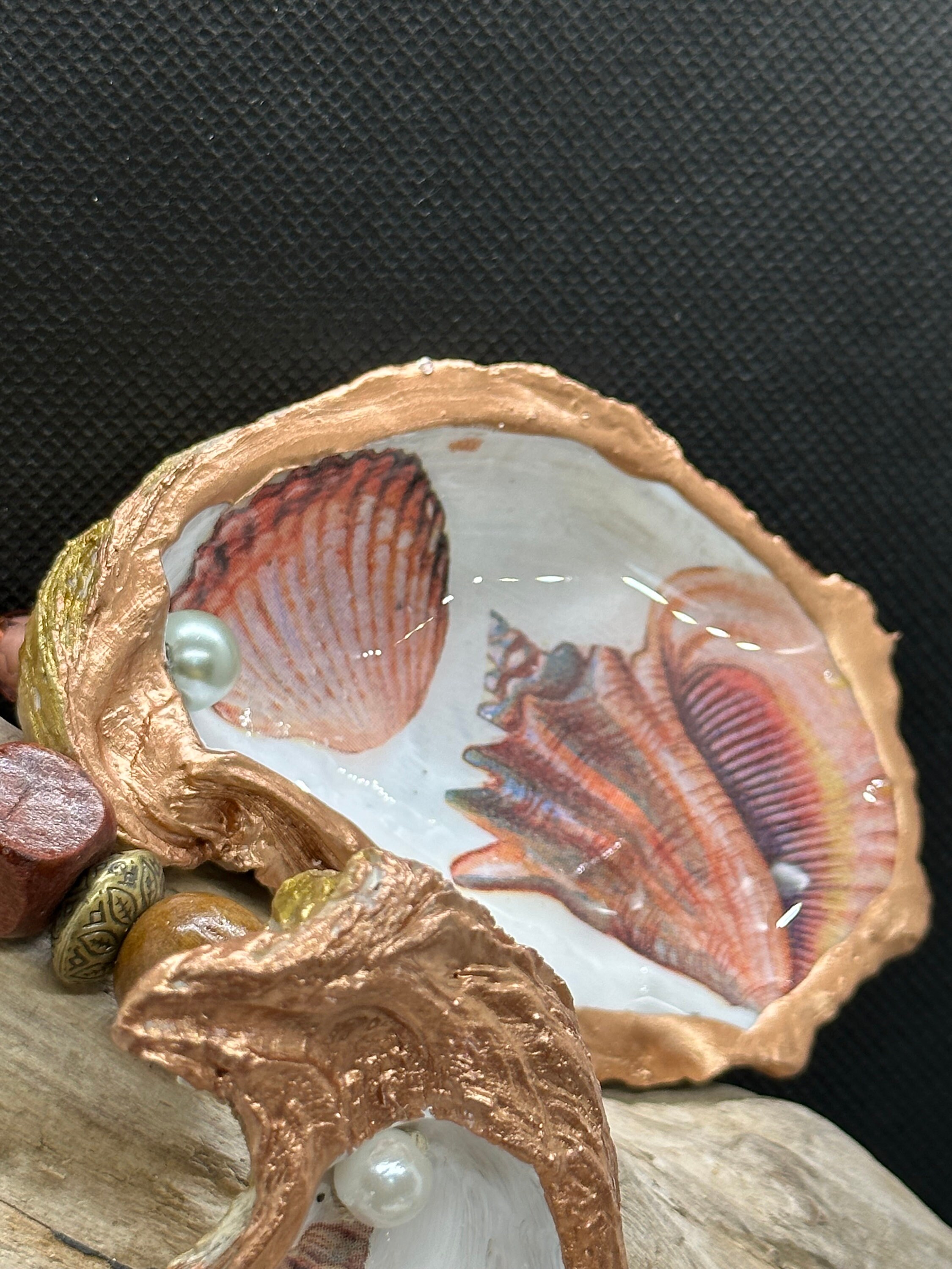 SHELL DECOUPAGED ORNAMENT - Etsy