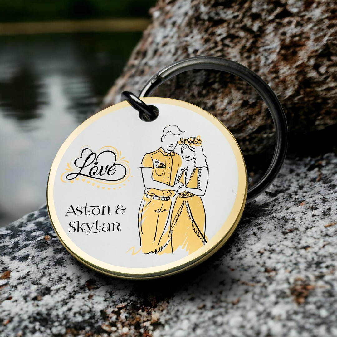 Custom Couple Keychain Personalized Romantic Gift Unique Name Keepsake ...