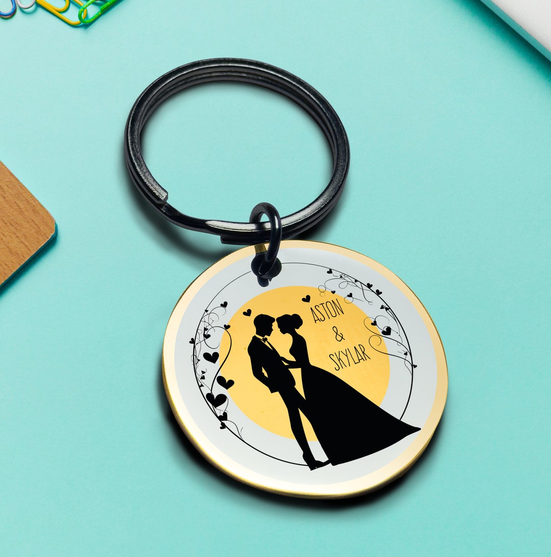 Romantic Couple Keychain Custom Wedding Gift Elegant Love Design ...