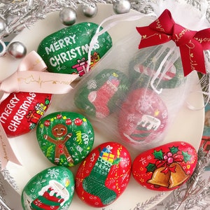 Christmas Gift,a Set of 5 Hand Painted Rocks , Acrylic Painted Art ...