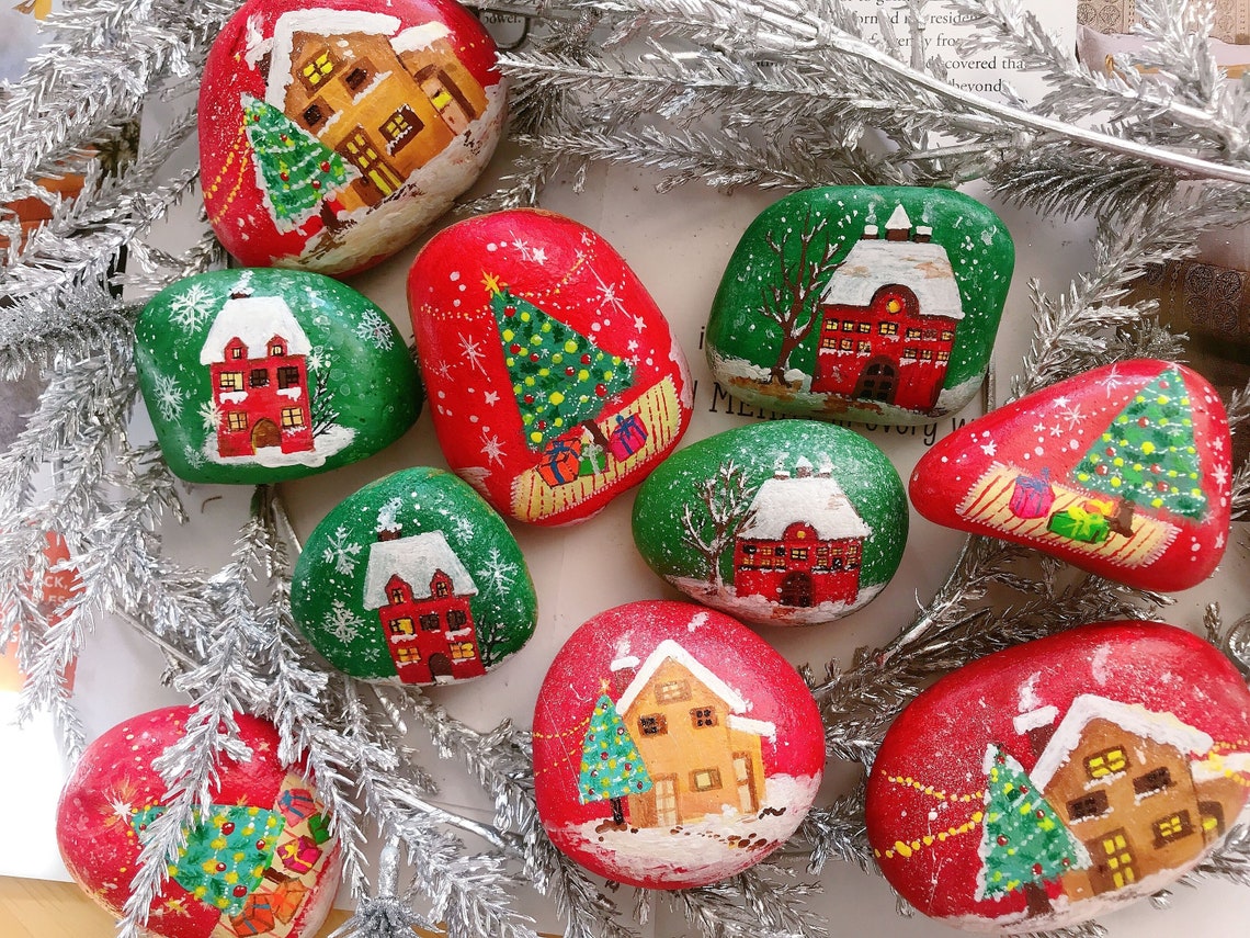 Holiday Gift, Hand Painted Christmas Stones, Christmas Gift, Stone Art ...