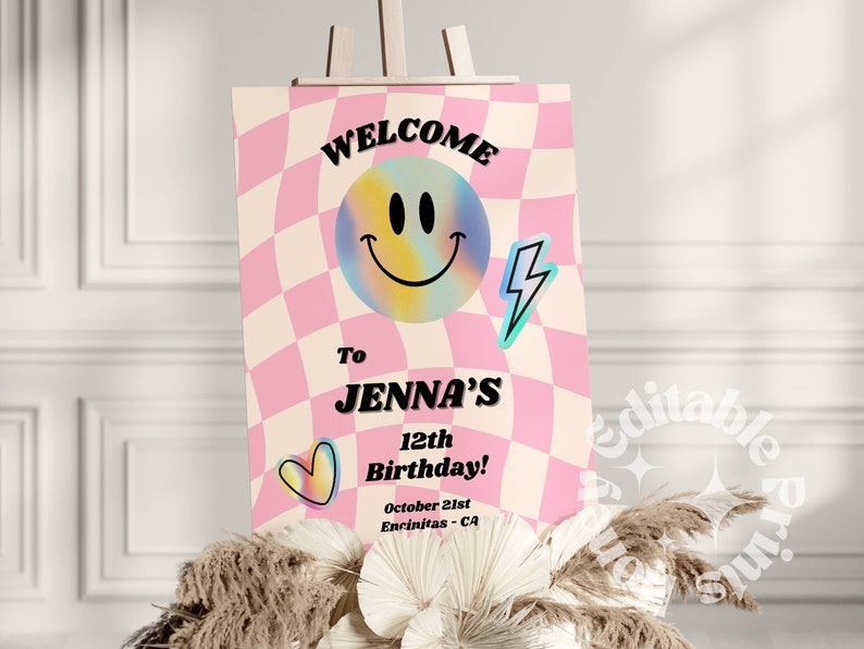 Smile Birthday Welcome Sign, Preppy Trendy Retro Birthday Banner Sign ...