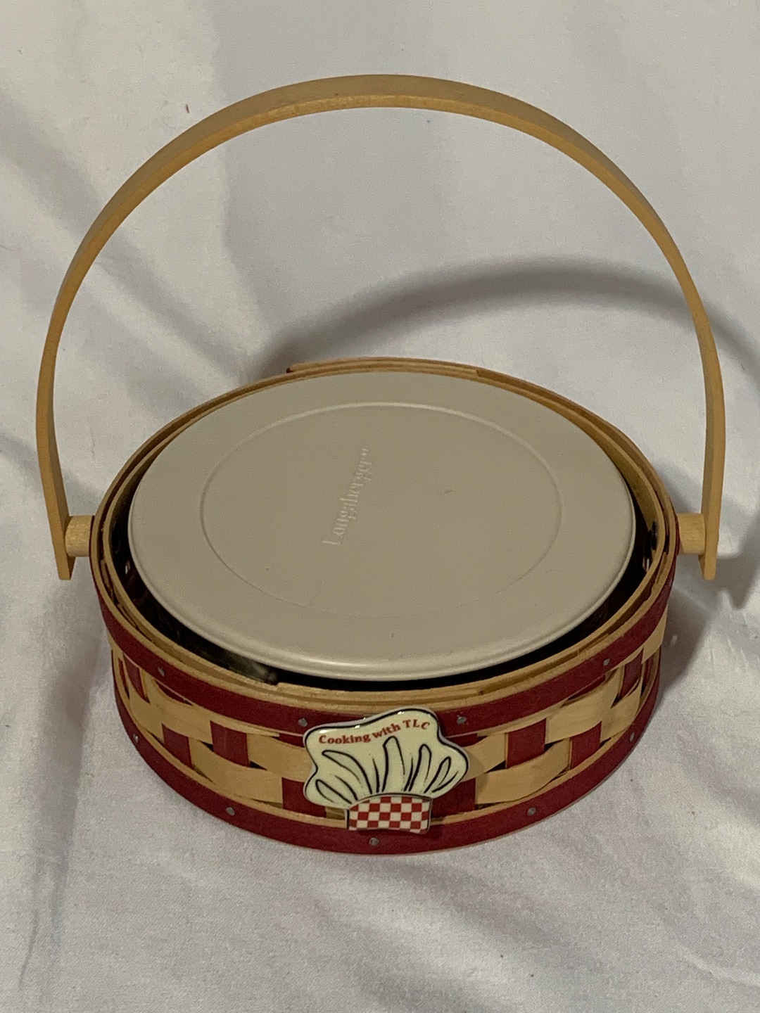 Longaberger Casserole Pie Basket With Swinging Handle and Plastic Pie ...