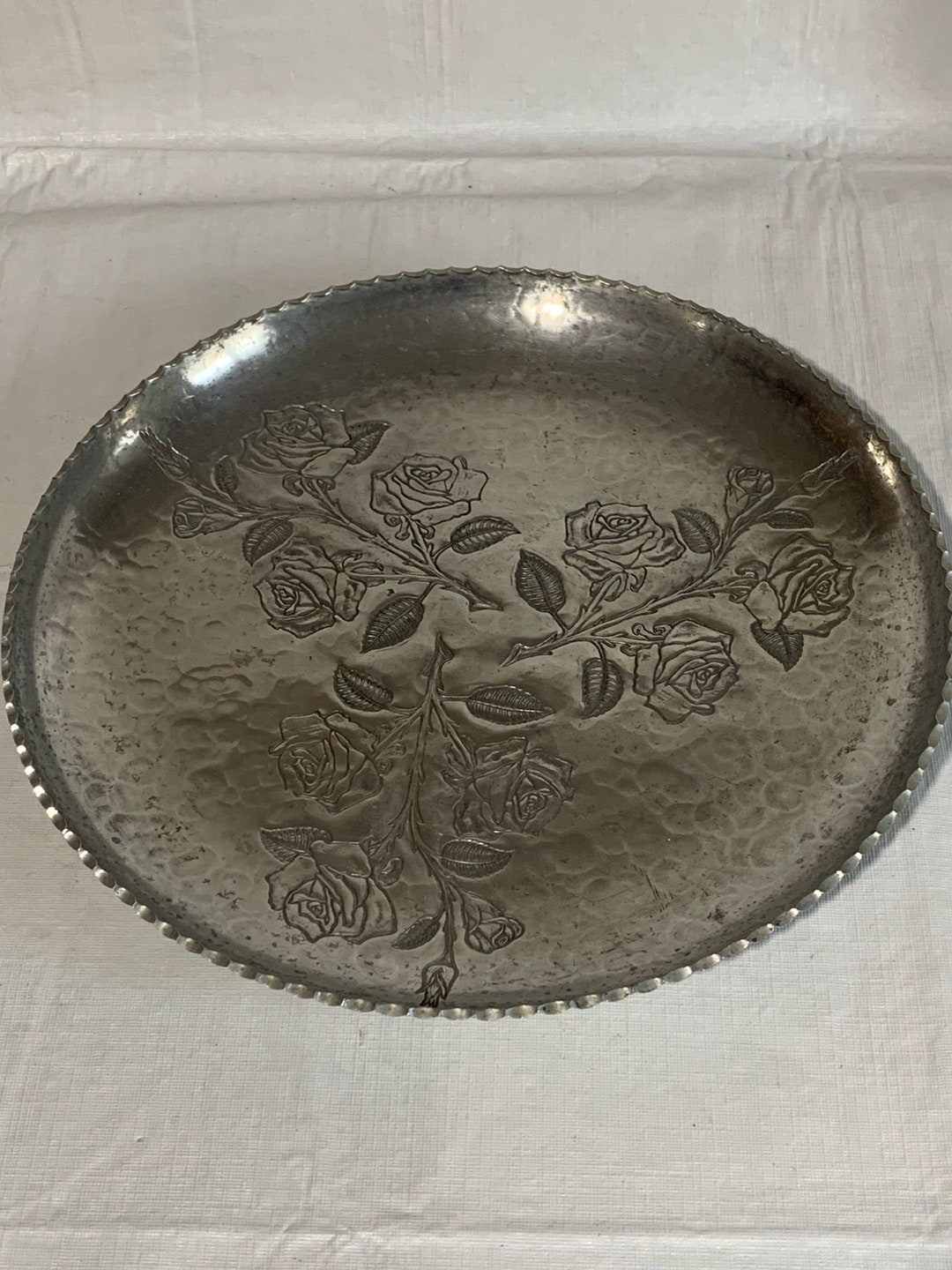 Vintage 1941 Farberware 13” Round Aluminum Tray/serving Platter Etched ...