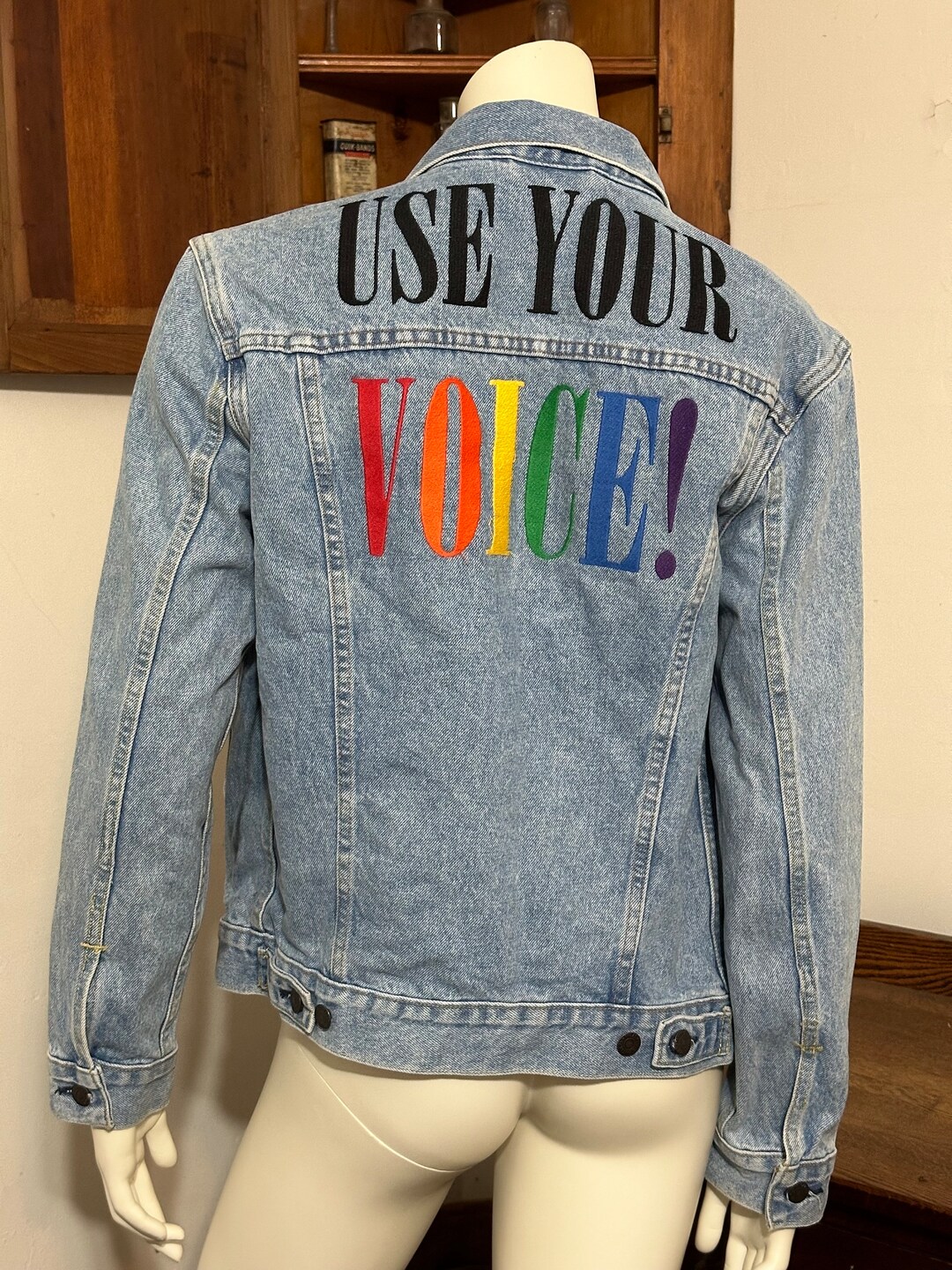 Levi's Premium Pride Trucker Jean Denim Jacket Embroidered USE YOUR ...