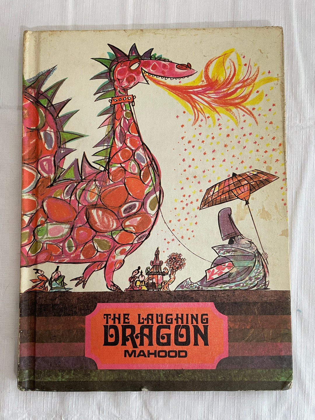 The Laughing Dragon by Kenneth Mahood Weekly Reader Childrens Book Club ...