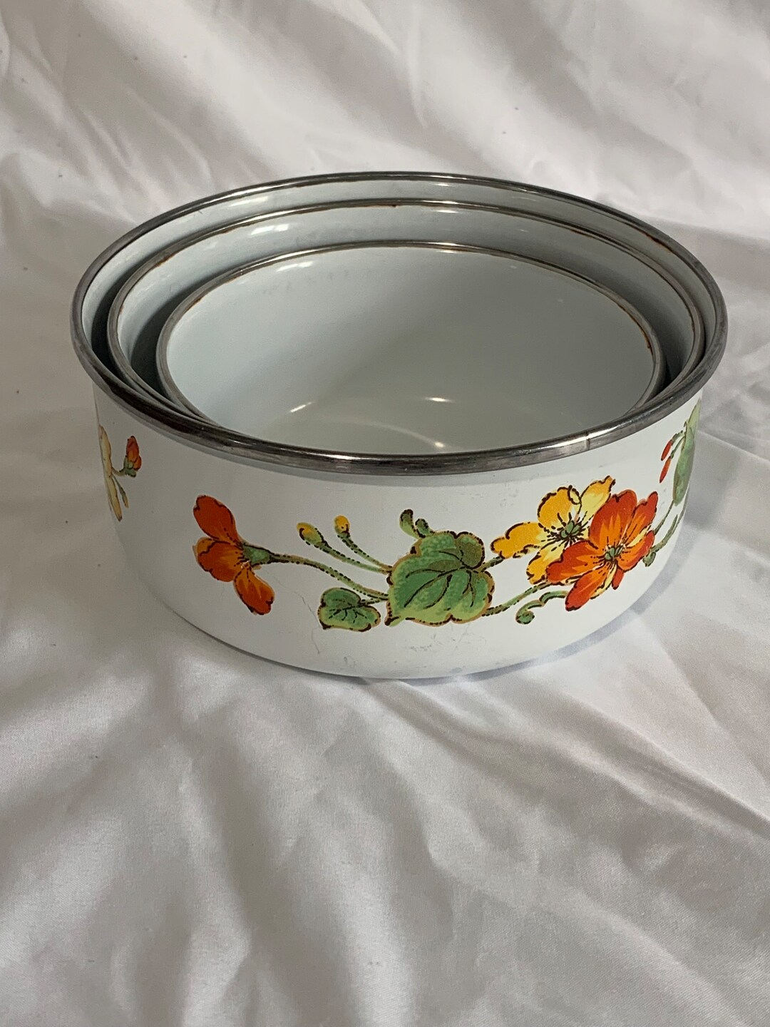 Vintage 1984 Foliage Gailstyn-sutton Set of Enamelware Nesting Bowls (3 ...