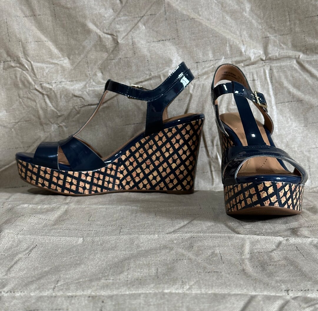 Clarks Women's Amelia Roma Wedge Sandal Navy/cork, Artisan Collection ...