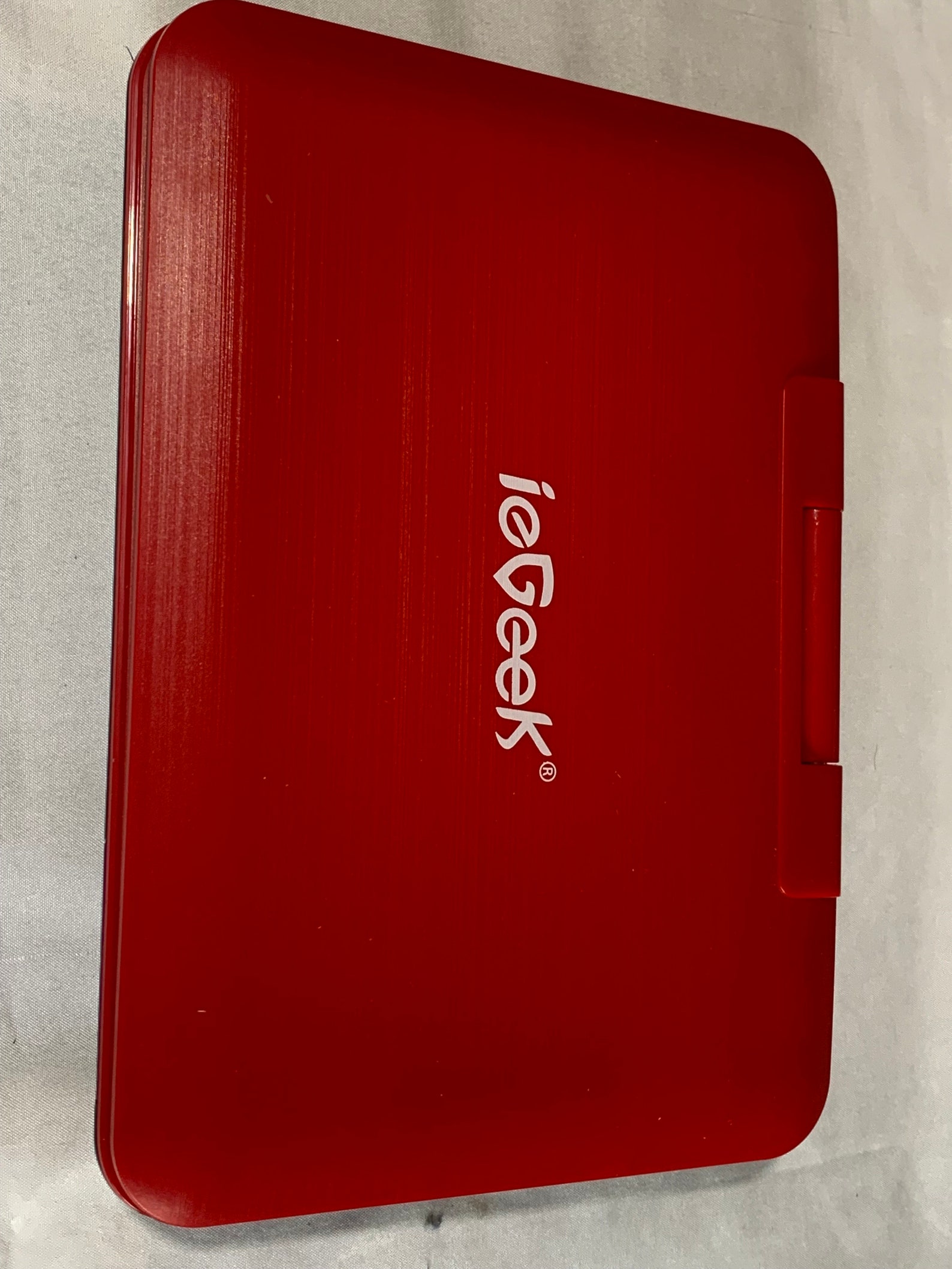 Iegeek Portable Rechargeable DVD Video Player W/ Swivel Screen and ...