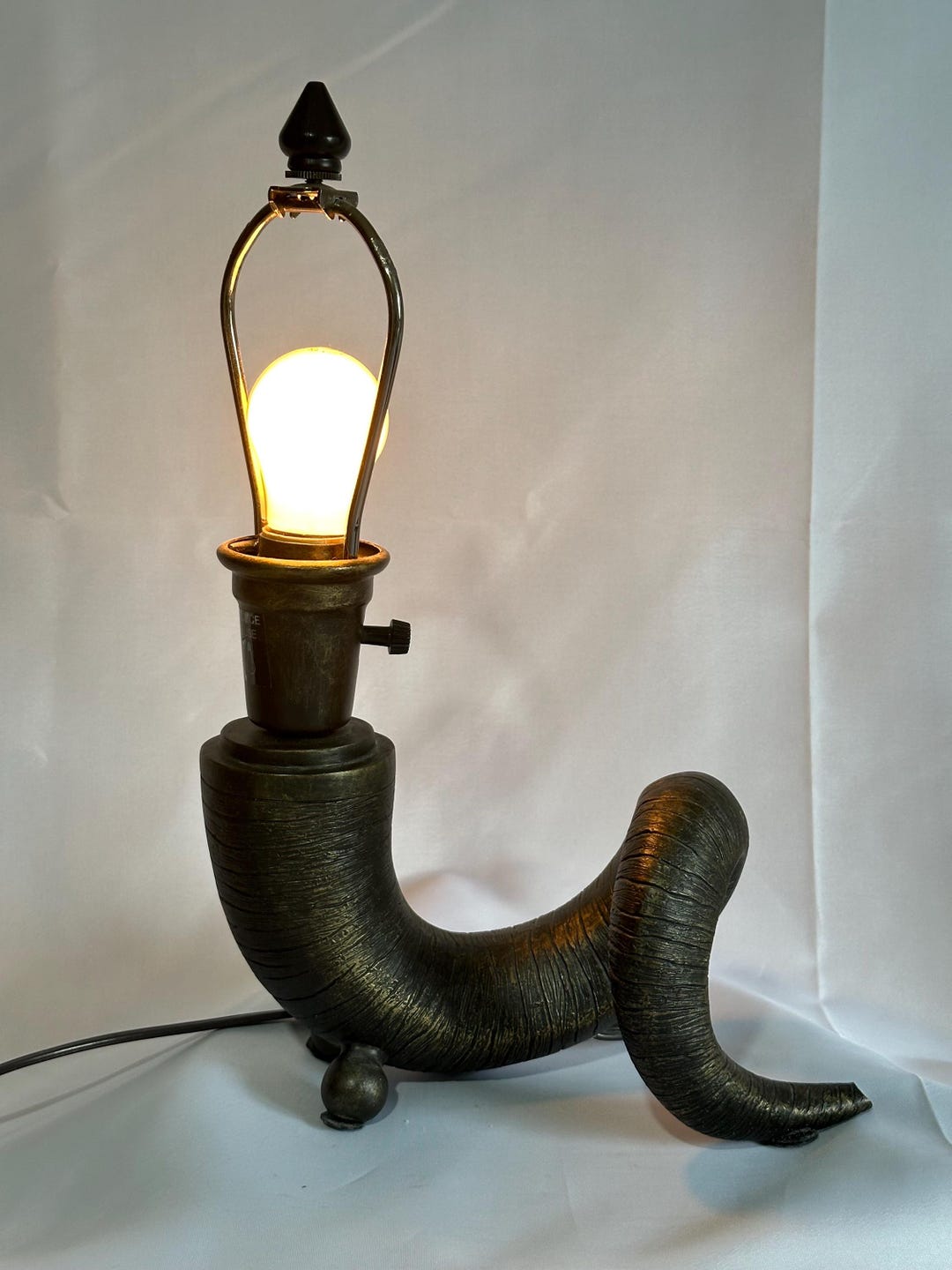 1990’s Ram Horn Table Lamp - Etsy