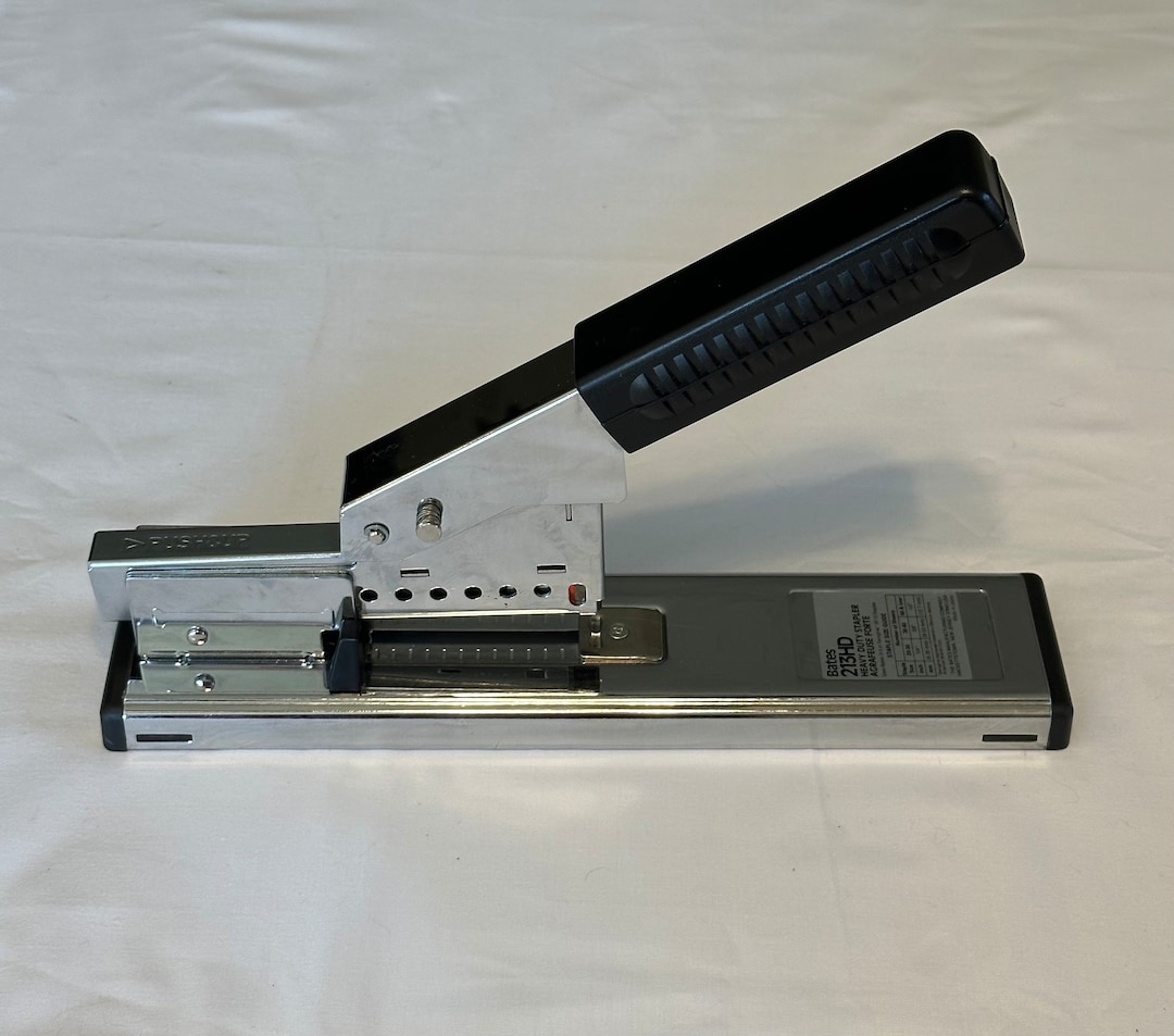 BATES Mfg Model 213HD Stapler, Heavy Duty, 1/4" to L/2" (up to 60 ...