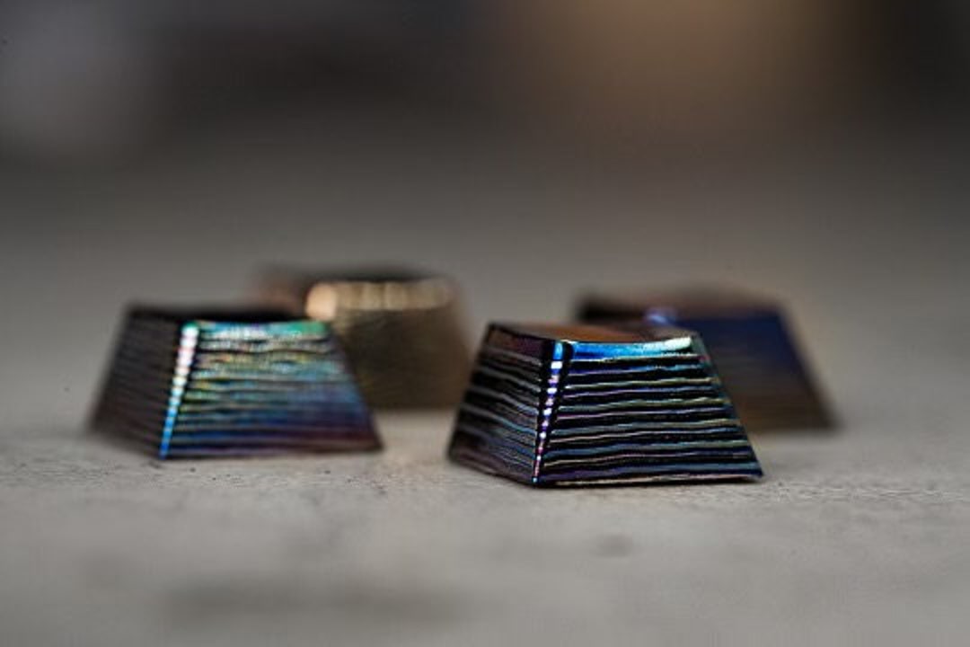 Timascus Damascus Moku-ti Cherry/gmk Profile ESC Key. Custom Forged ...