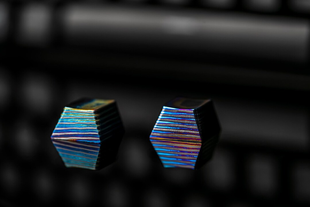 Timascus - Damascus - Moku-ti - Cherry/gmk Profile ESC Key. Custom ...