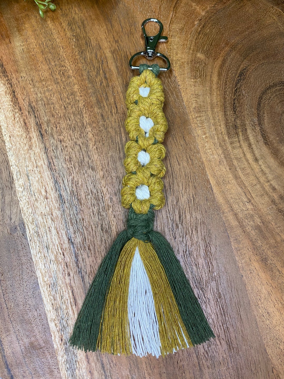 CUSTOMIZABLE Daisy Macrame Keychain Sunflower Knotted Keychain Cotton ...