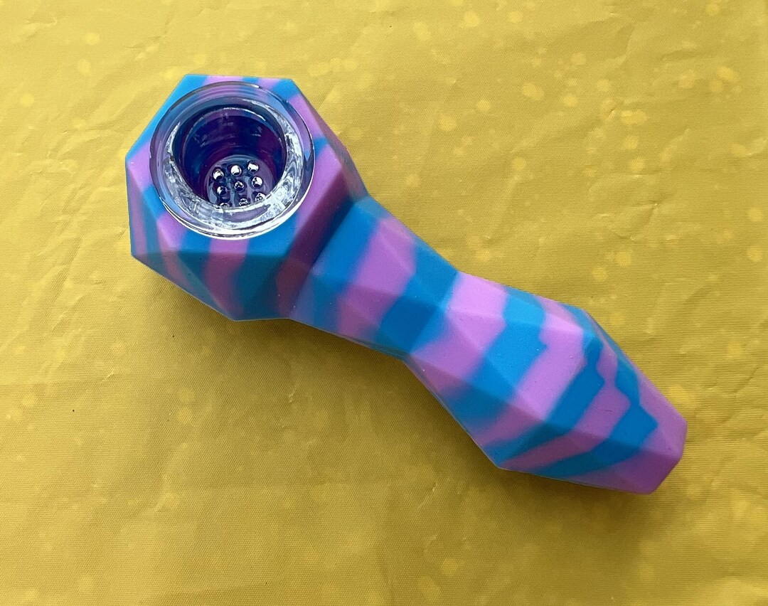 Unicorn SALE ITEM! Smudge Colors Silicone Shapes Pipe *hazy Look* With ...