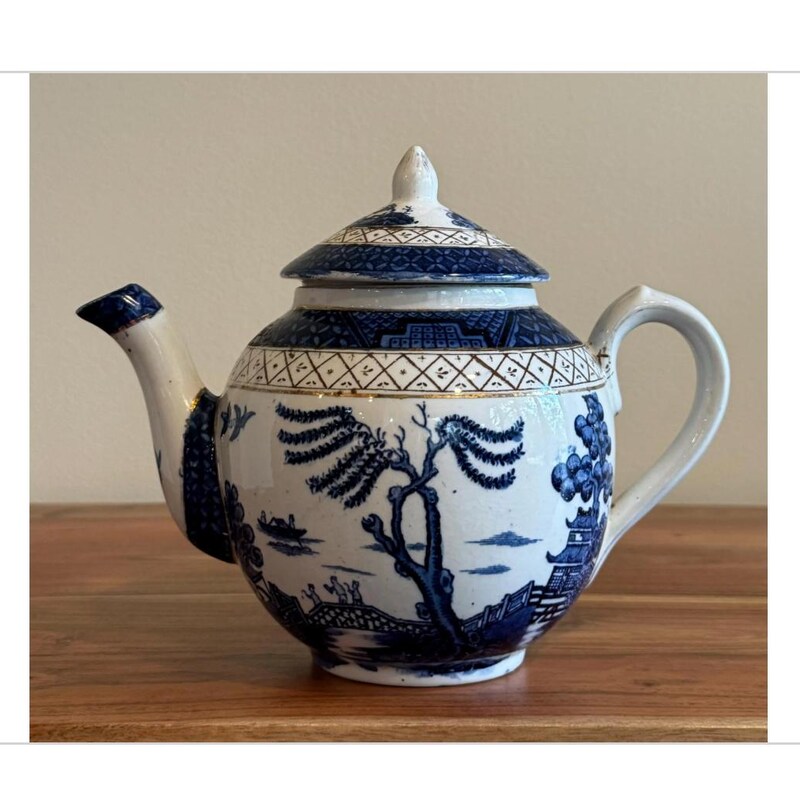 Blue Willow Teapot - Etsy