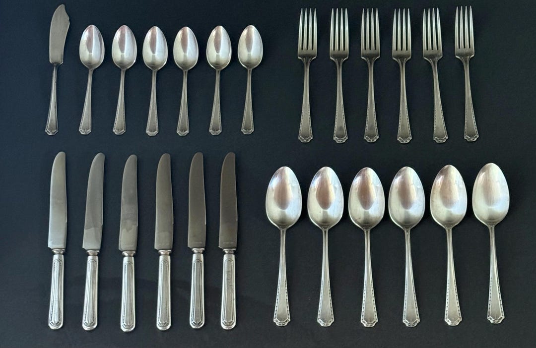 25-piece Oneida Community Flatware Silverware Set Stainless Vintage ...