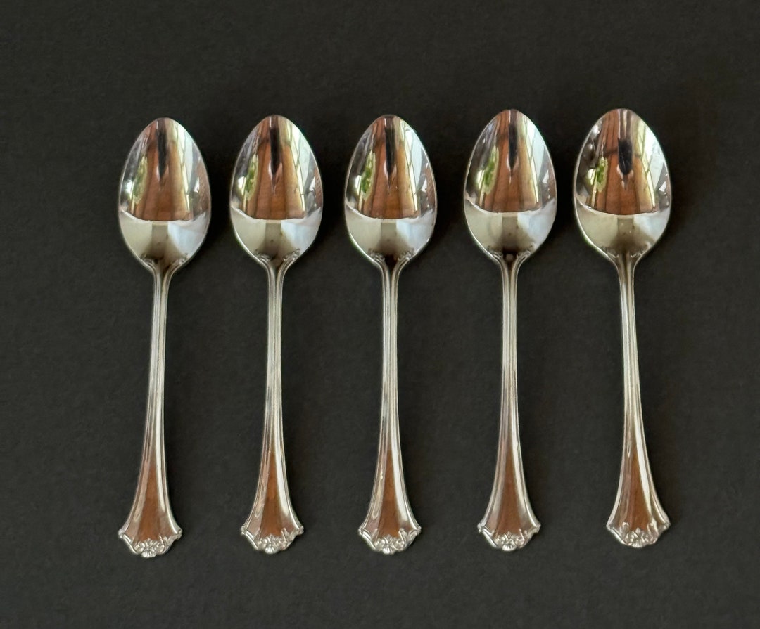 6-piece Reed & Barton Chippendale Flatware Silverware Spoon Set 6 ...