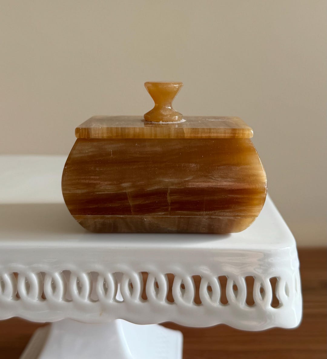 Vintage Stone Marble Alabaster Trinket Box Lidded Dish Jewelry Dish ...