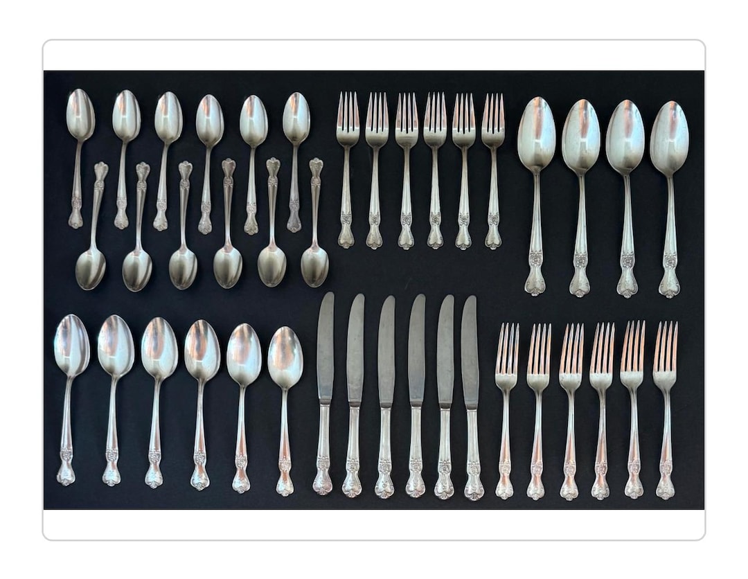 40 Piece Vintage Flatware Set Ornate Silverware Old Company Silver ...