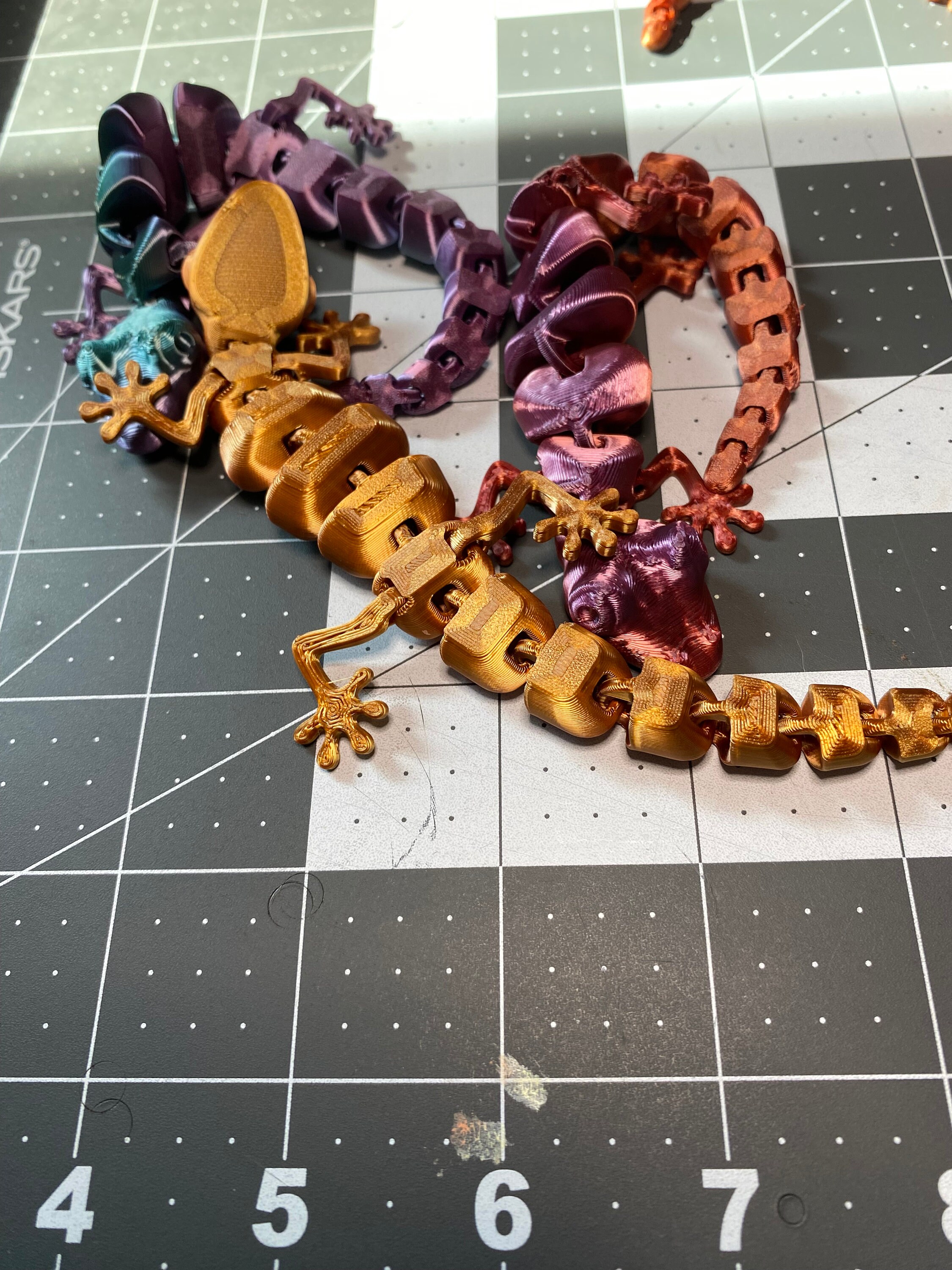 Flexible Lizard - Etsy