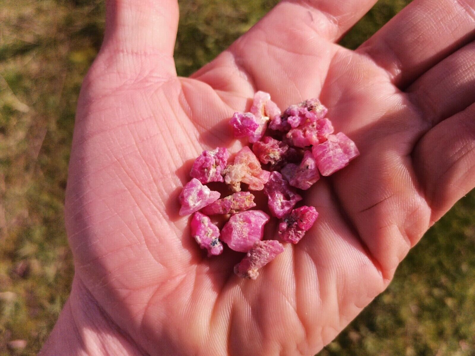 Lot of Raw Rubies From Vietnam Yen Bai 97.8ct Rough Gemstones Red Pink ...