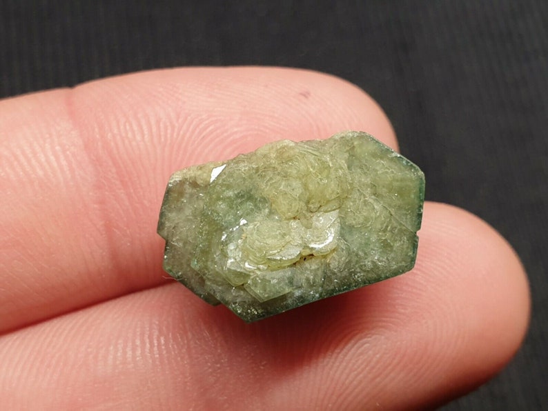 Raw Uvite Burma 17ct Rough Green Tourmaline Gemstones Mogok Burma 电气石 ...