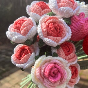 Crochet Flowers, Handmade Crochet Rose Bouquets，birthday Gift Crochet ...