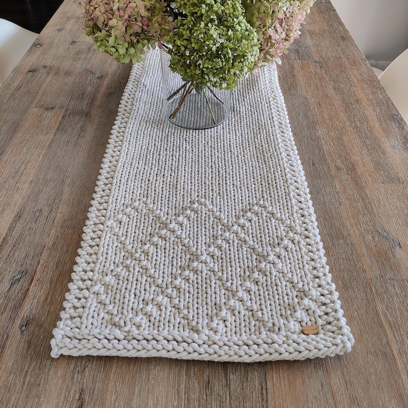 Knit Table Runner Pattern PDF -perfect for Home Decor - Etsy