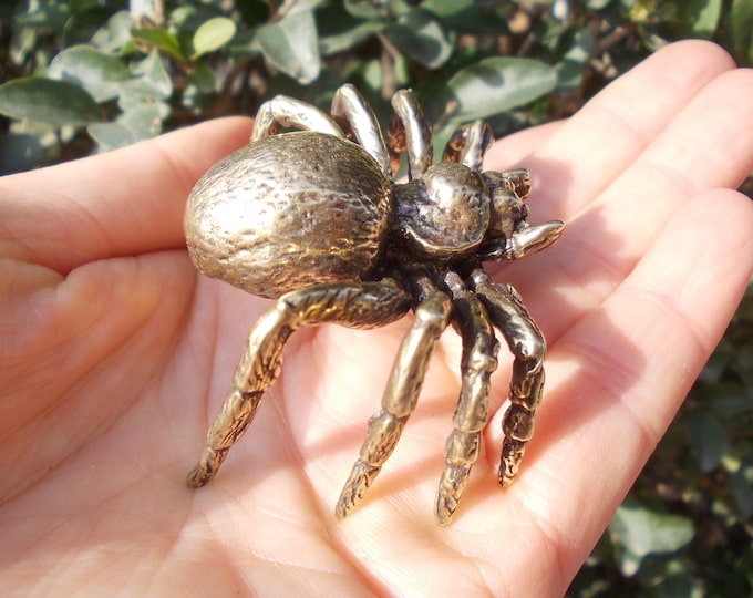 Handcrafted Steel Sculpture of A Spider Made Using Nuts and Bolts Weld ...