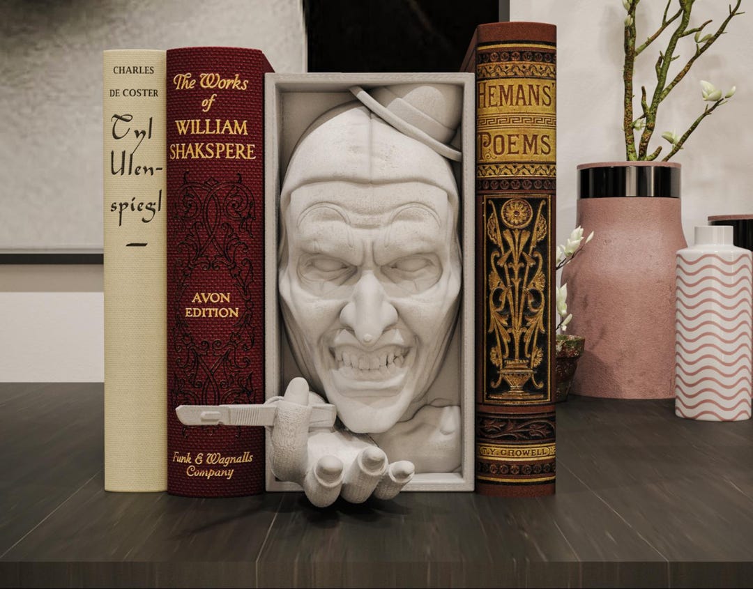 Terrifier Art the Clown Book Nook Bookend | Fantasy Monster Booknook ...