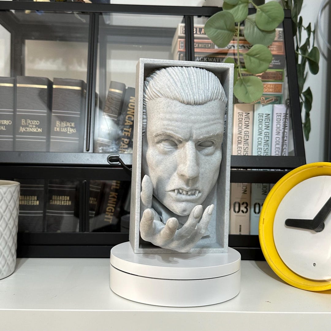 Dracula Book Nook Bookend | Fantasy Monster Booknook | 20 Cm Tall Book ...