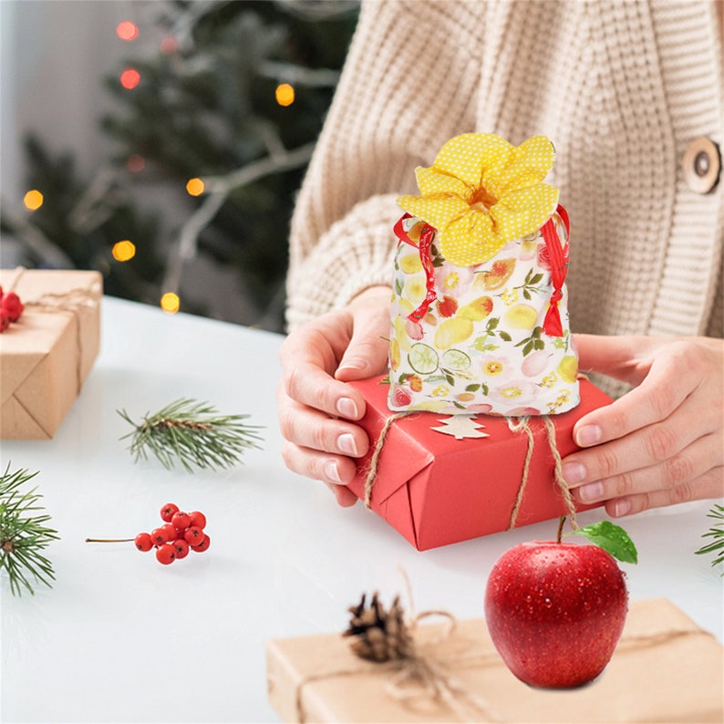 PDF DIY Lucky Flower Pouch Templates, SVG Christmas Candy Bags ...