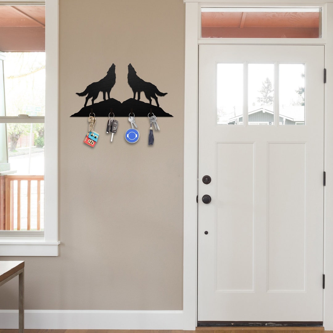 Wooden Keey Holder for Wall, Gift for Wolf Lover, Wolf Key Holder ...