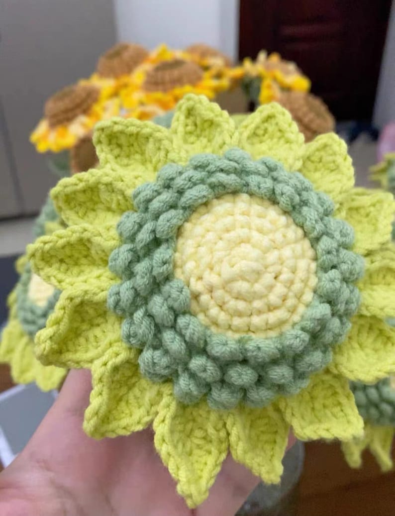 Green Crochet Sunflower / Crochet Flowers / Knit Sunflower / - Etsy