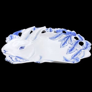 Vintage 1980s Basic Porcellana Blue and White Bunny Rabbit Plate ...