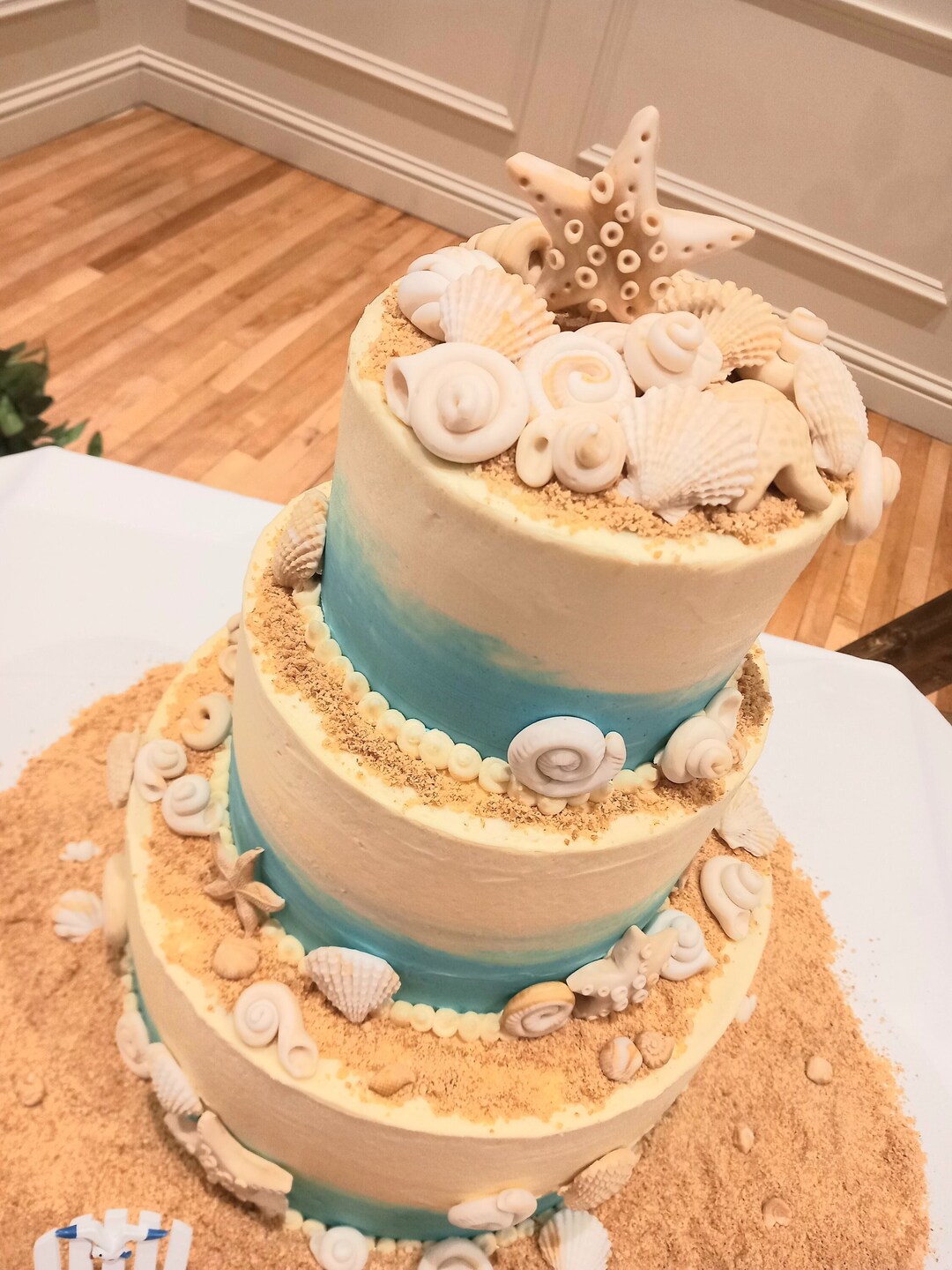 Handmade Edible Shells Cake Topper - Etsy