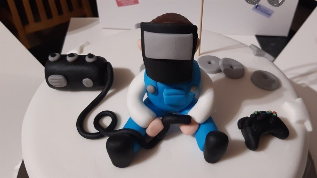 Edible Welder Personalised Figure - Etsy