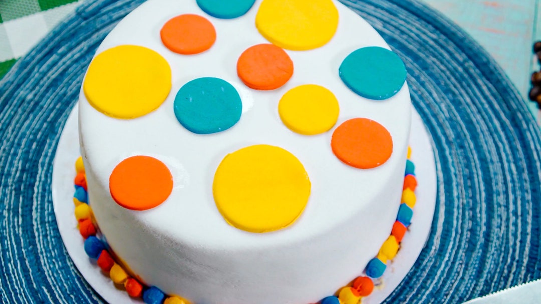 Edible Handmade Circles/spots for Cake Topper - Etsy